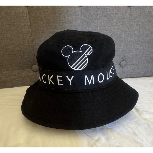 Neff | Accessories | Disney Mickey Mouse Bucket Hat | Poshmark